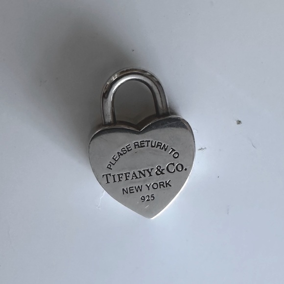 Tiffany & Co. | Jewelry | Rare Please Return To Tiffany Heart Padlock ...